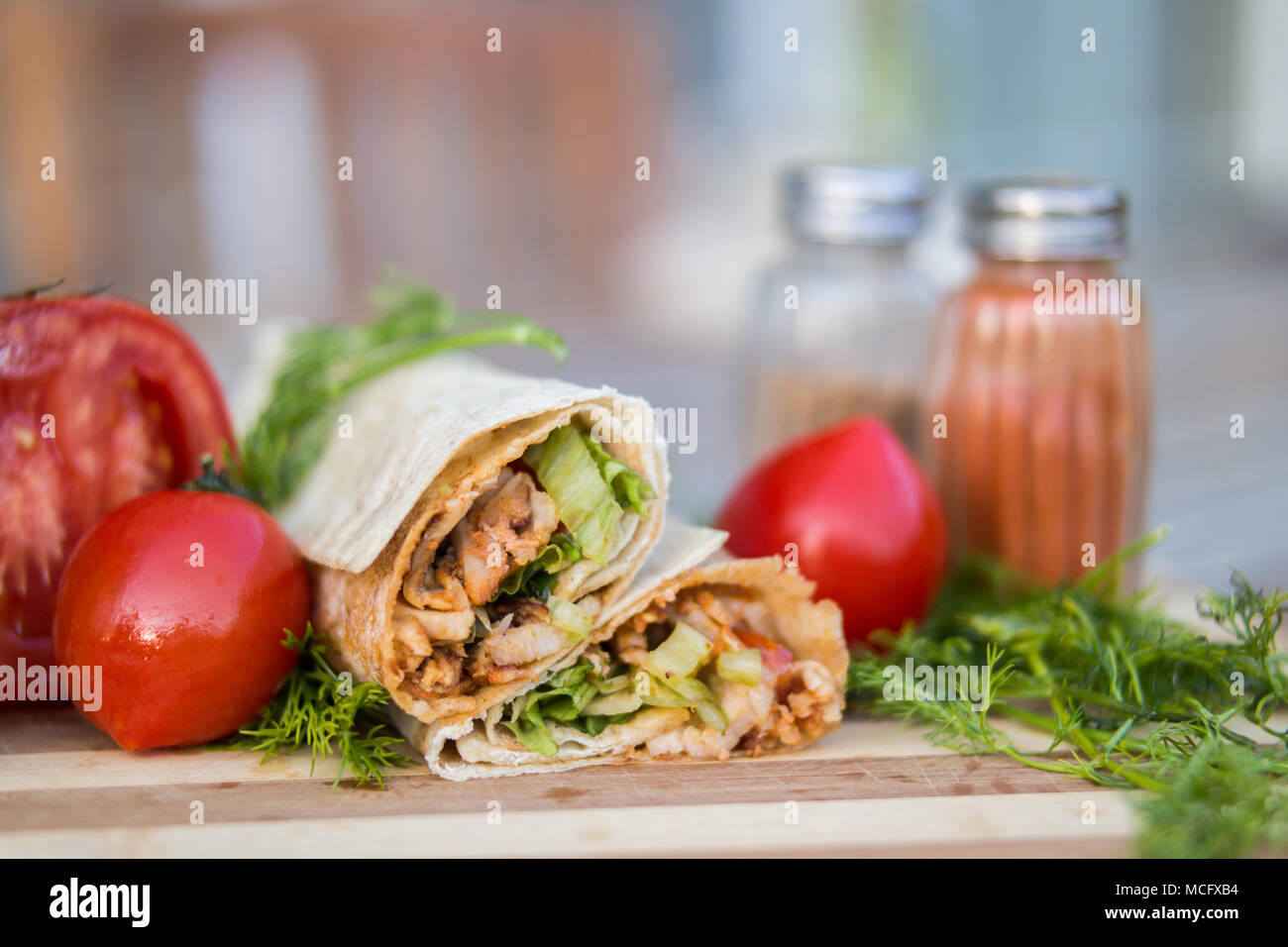 Turkish Kebab Chicken Doner / Shawarma Stock Photo - Alamy