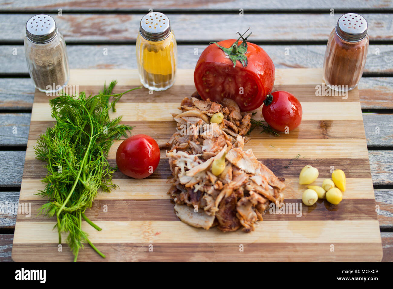 Turkish Kebab Chicken Doner / Shawarma Stock Photo - Alamy