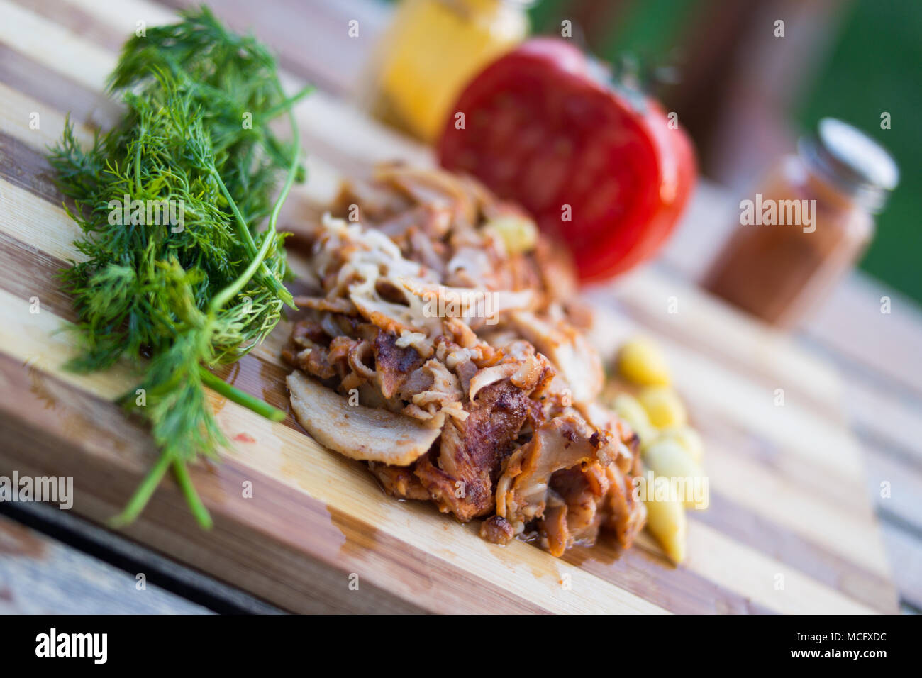 Turkish Kebab Chicken Doner / Shawarma Stock Photo - Alamy