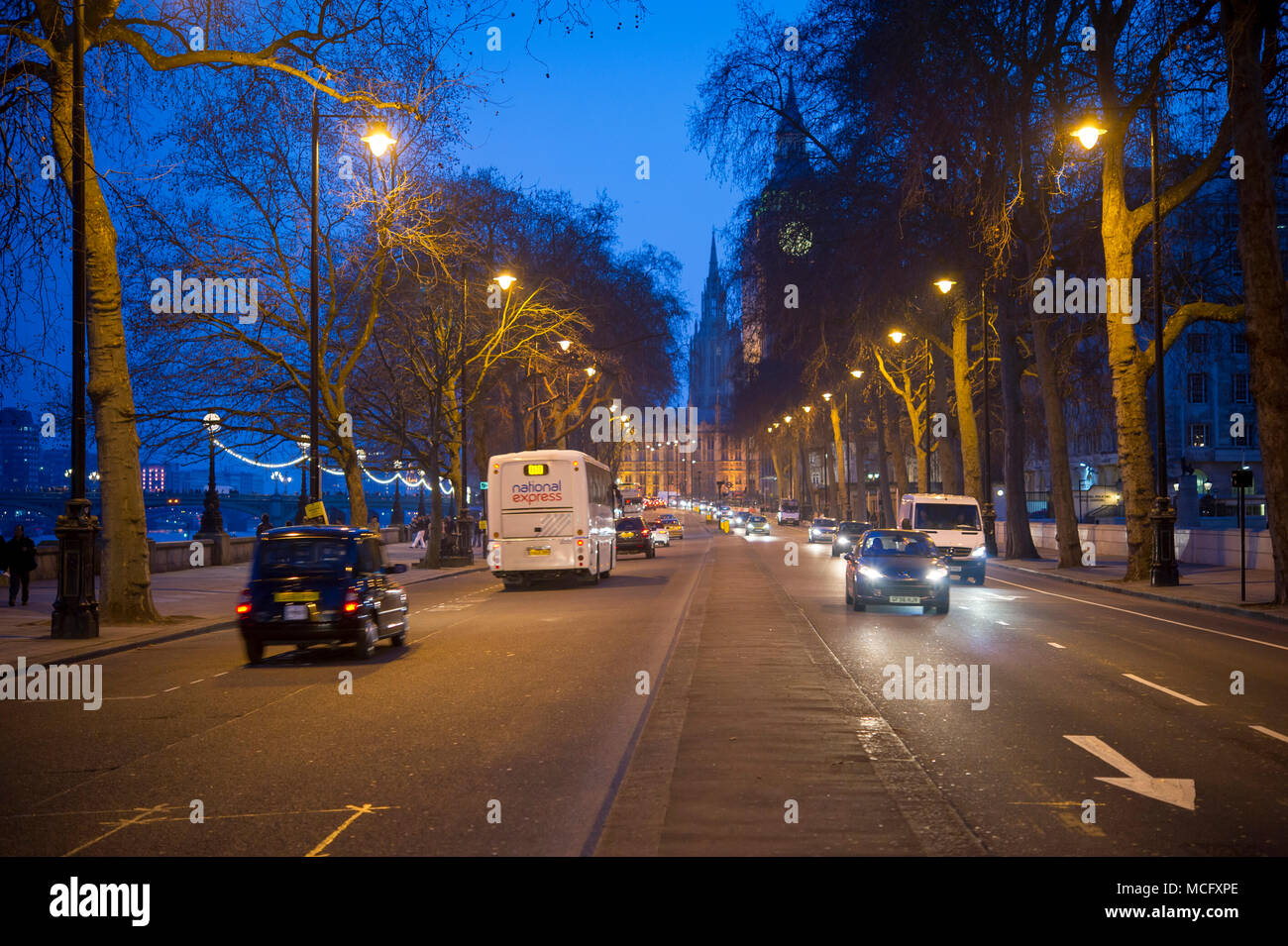Victoria Embankment at night Stock Photo - Alamy