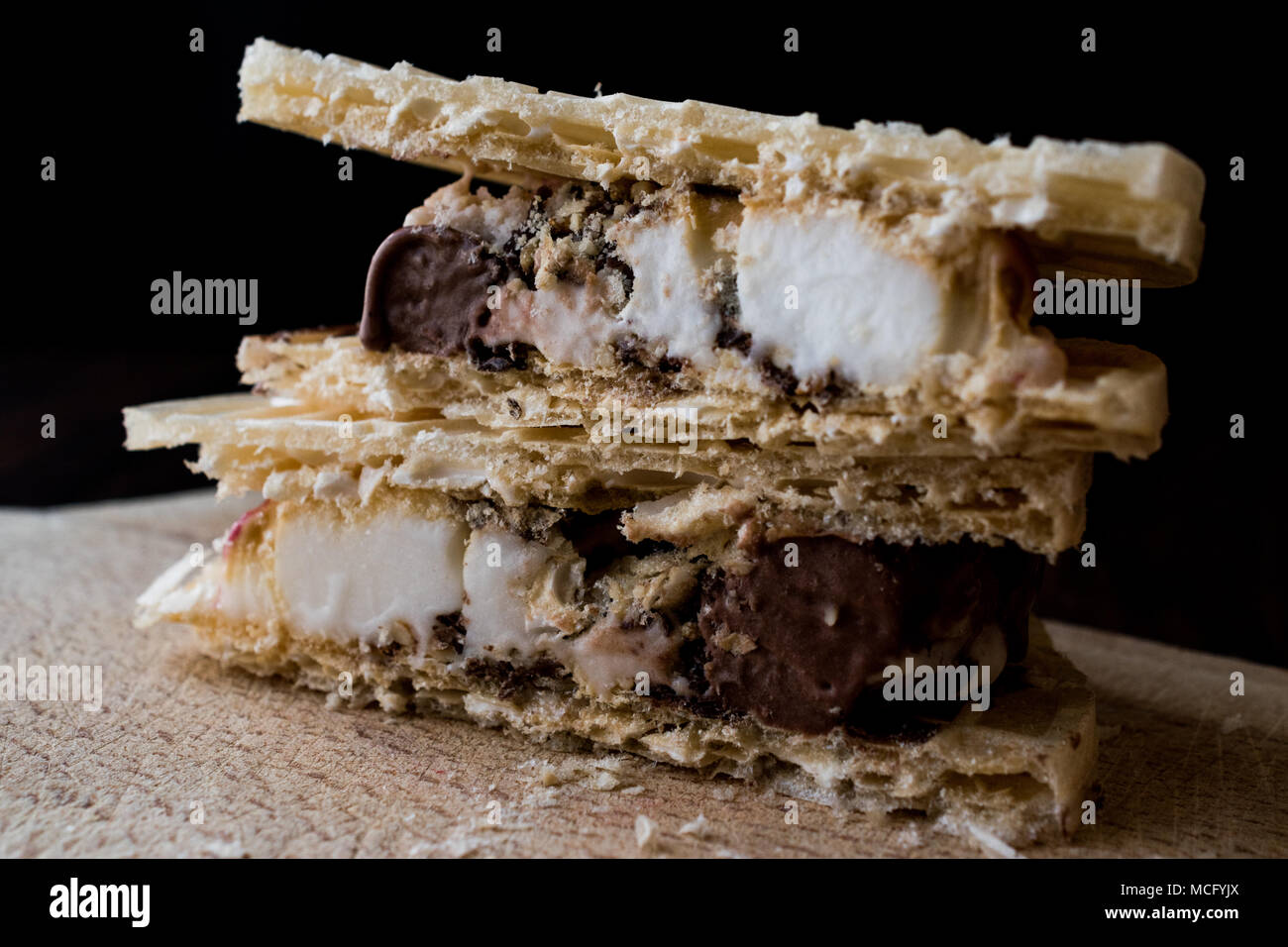 Halva ice cream sandwich / Kagit helva arasi dondurma. Dessert Concept ...