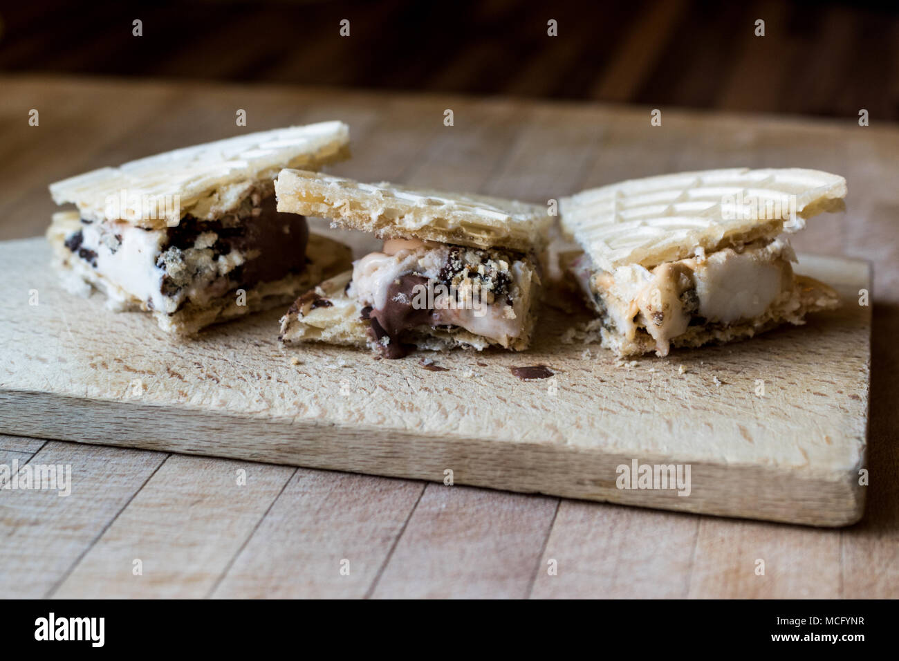 Halva ice cream sandwich / Kagit helva arasi dondurma. Dessert Concept ...