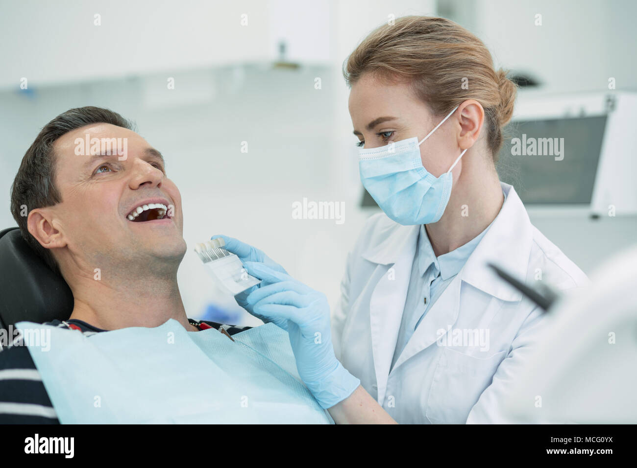 Uniform oral hi-res stock photography and images - Alamy