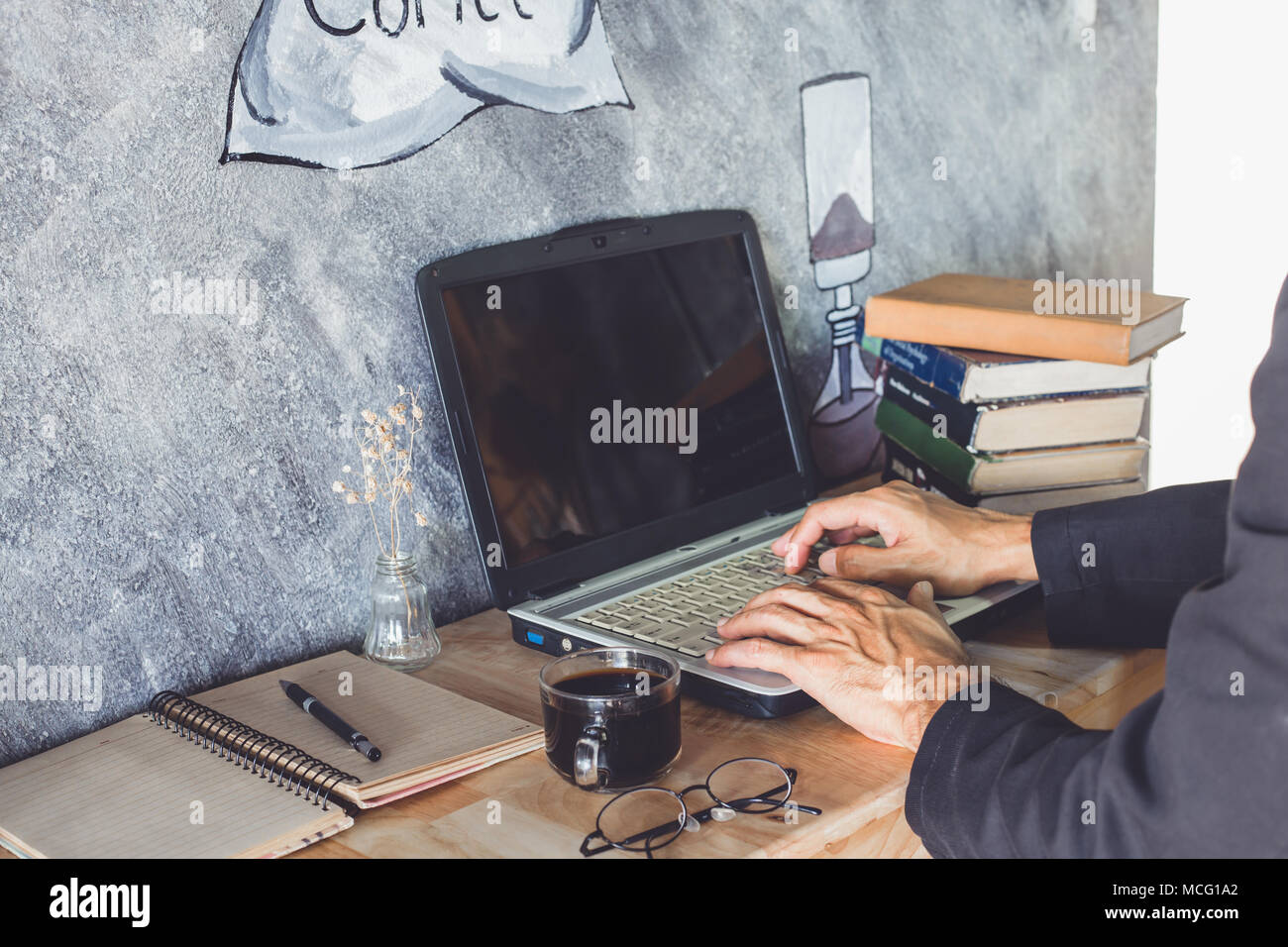 Light table press hi-res stock photography and images - Alamy