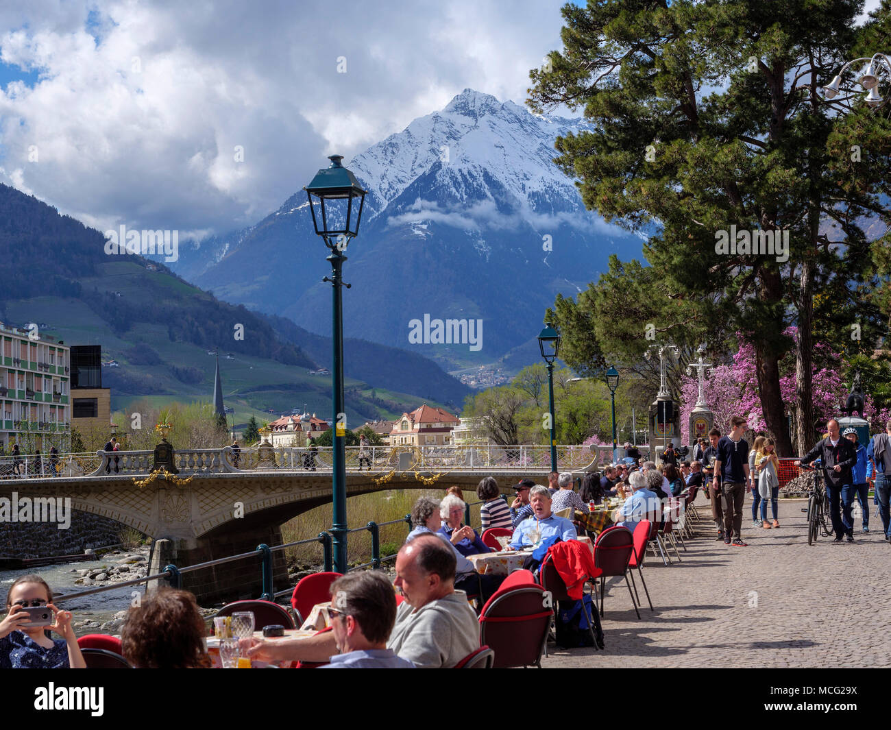 Street caf at winter promenade, Meran-Merano, province Bozen-South ...