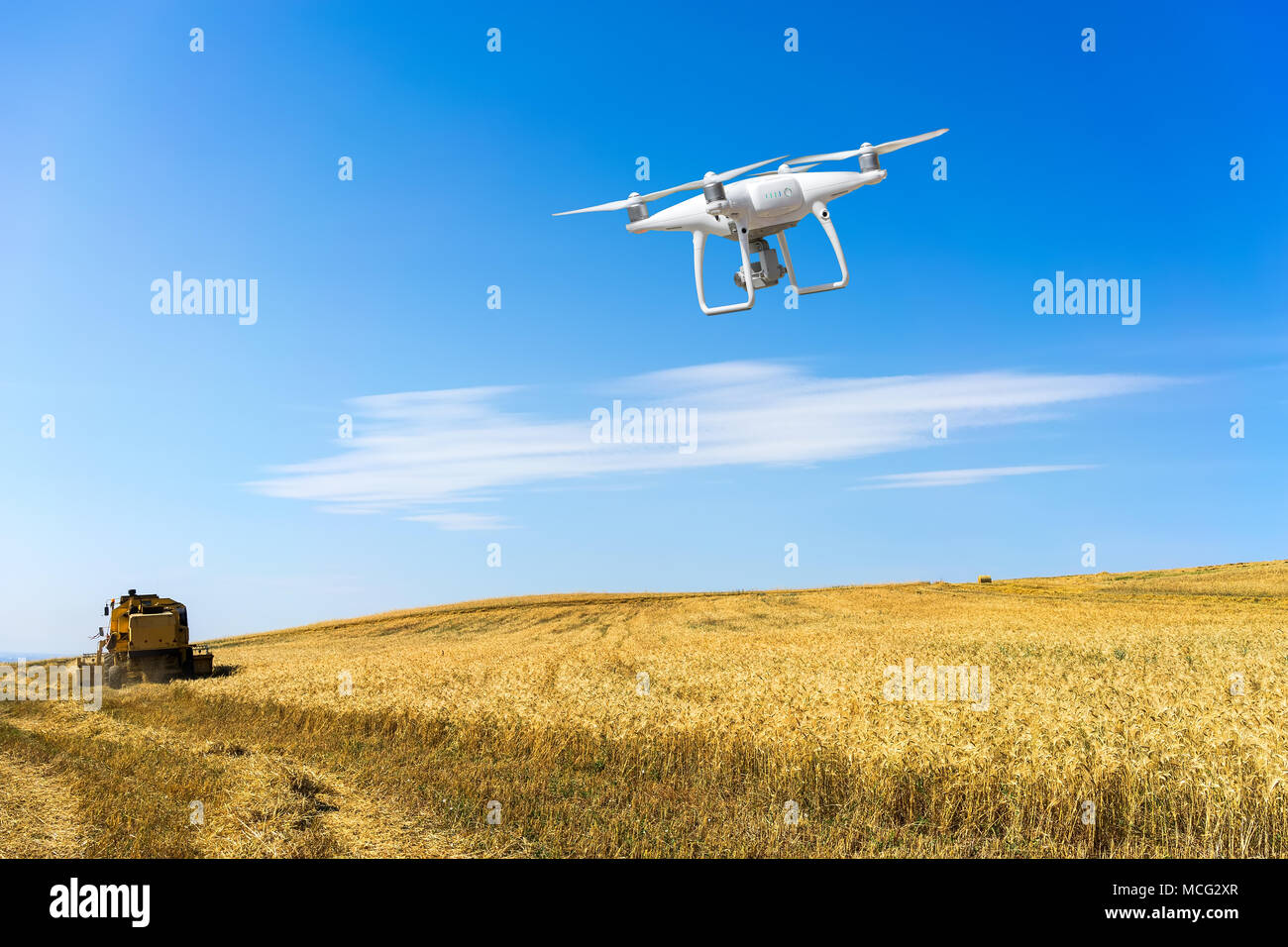 Uav and agriculture hi-res stock photography and images - Alamy