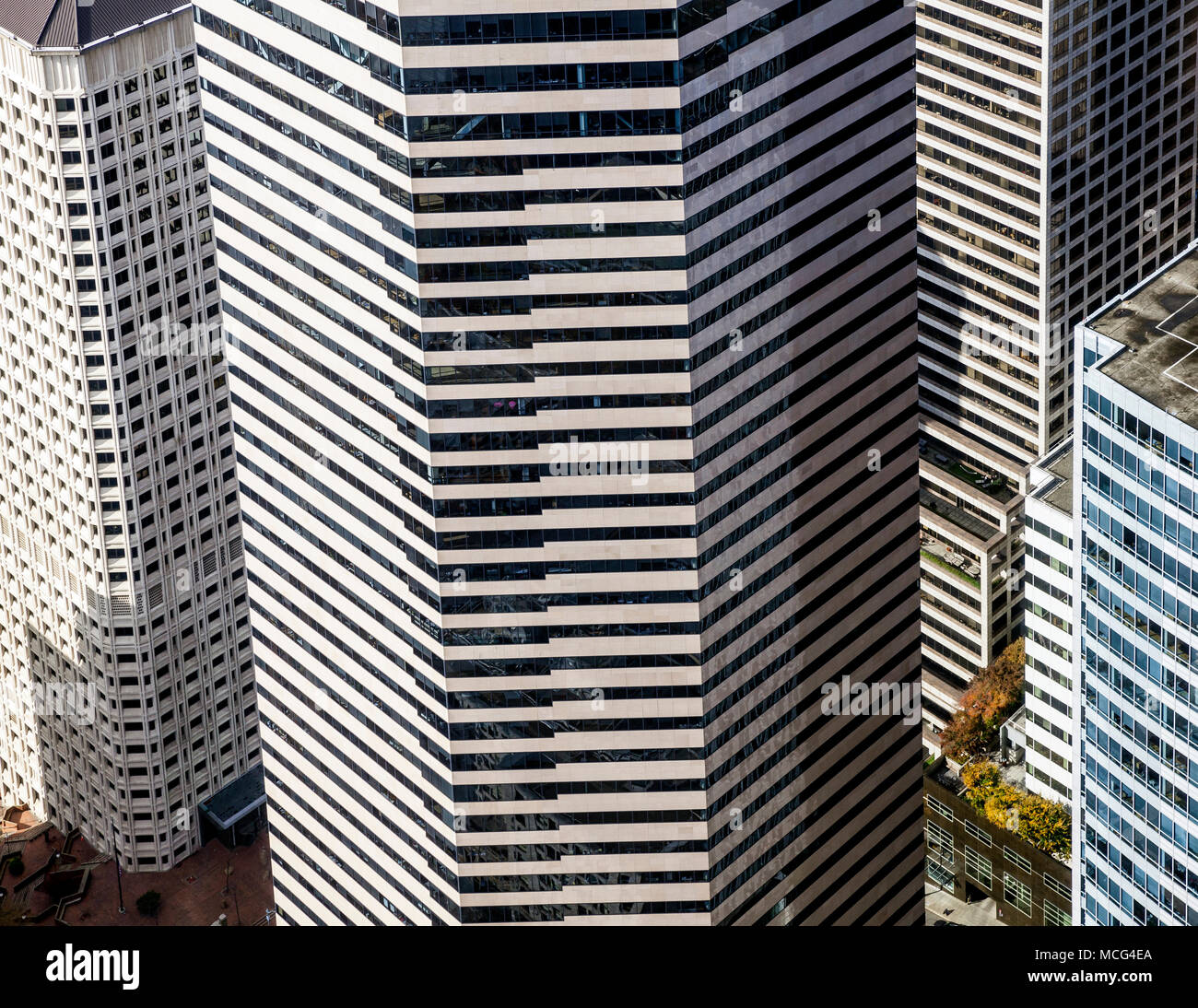 WA14322-00...WASHINGTON - Graphic view of near by buildings from the ...