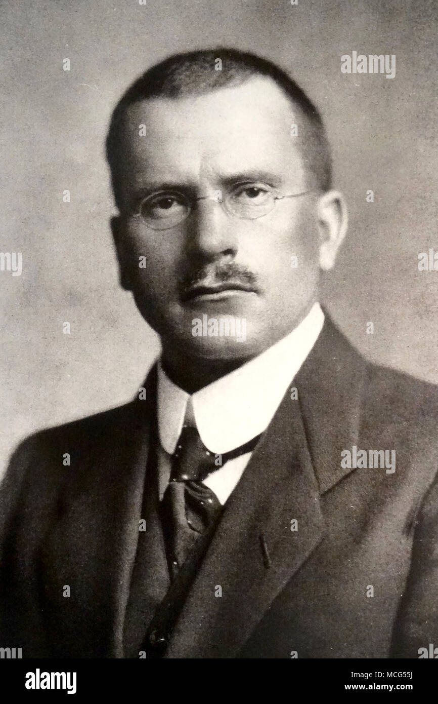 Carl jung, psychiatrist hi-res stock photography and images - Alamy