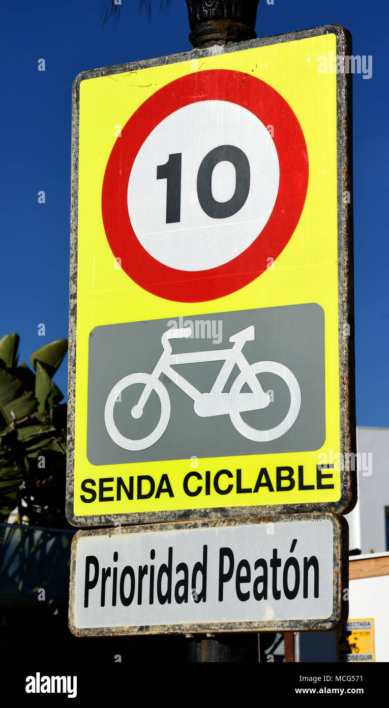 Ciclable hi-res stock photography and images - Alamy