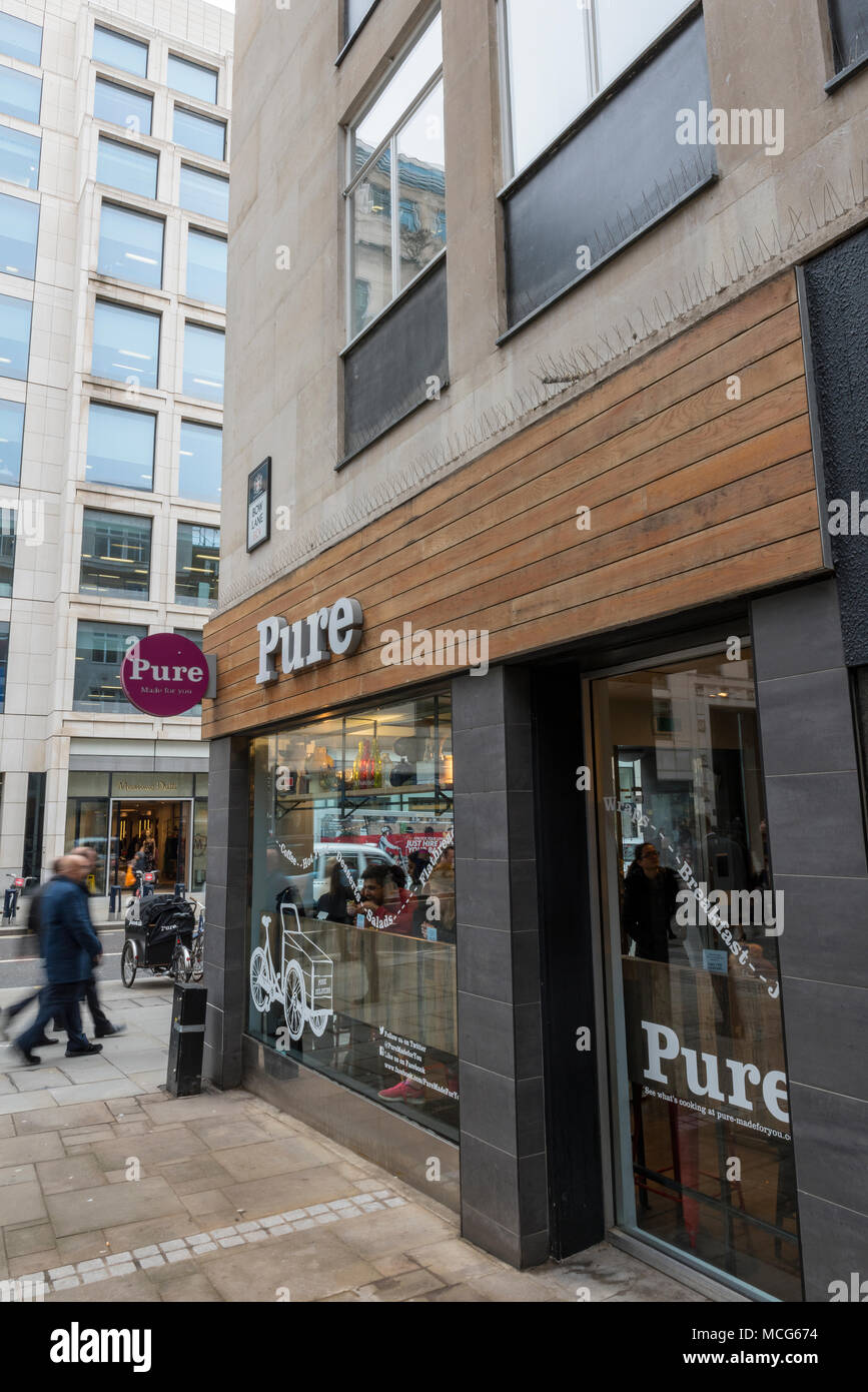 High Street Coffee Shop High Resolution Stock Photography and Images ...