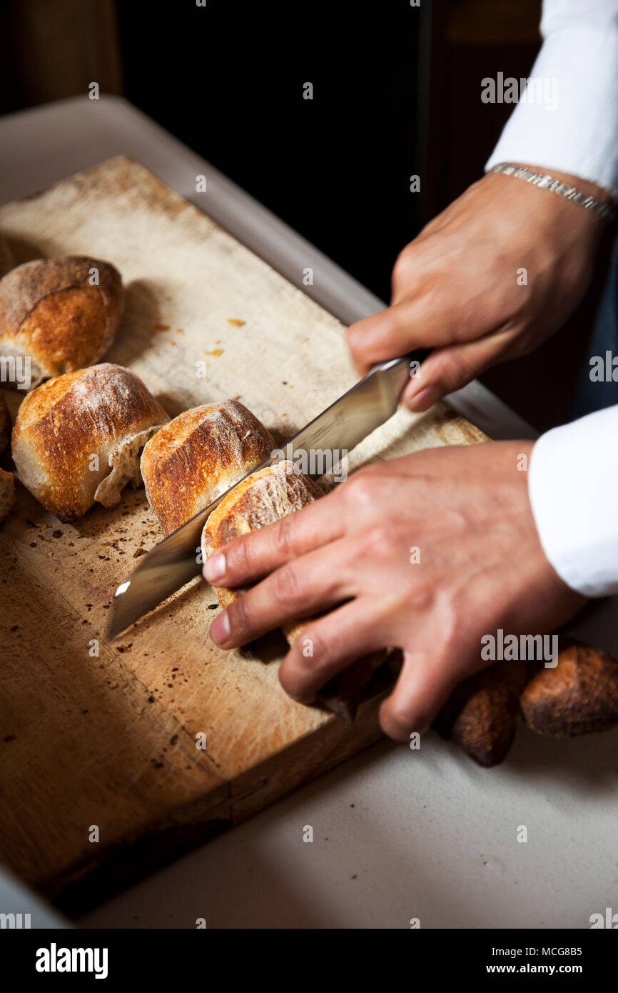 Bread server hi-res stock photography and images - Alamy
