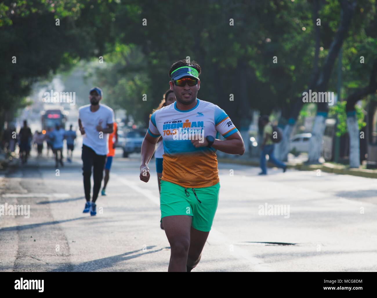 Person walking fast hi-res stock photography and images - Alamy