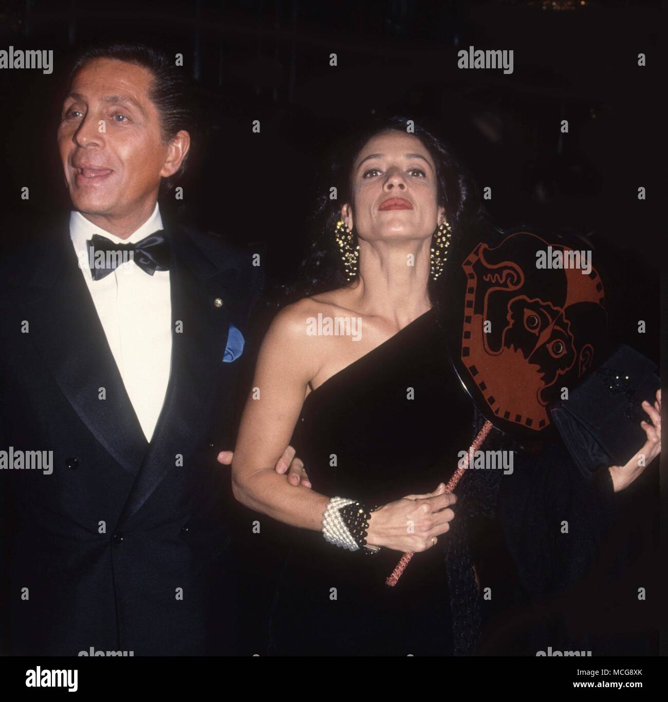 Valentino sonia braga 1990 hi-res stock photography and images - Alamy