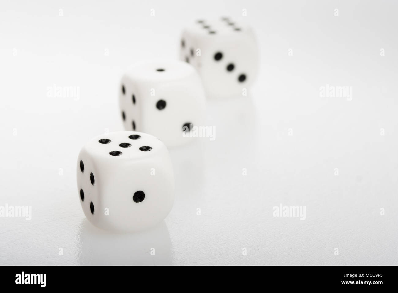 white dice 1 2 3 symbol ascending with black numbers Stock Photo - Alamy