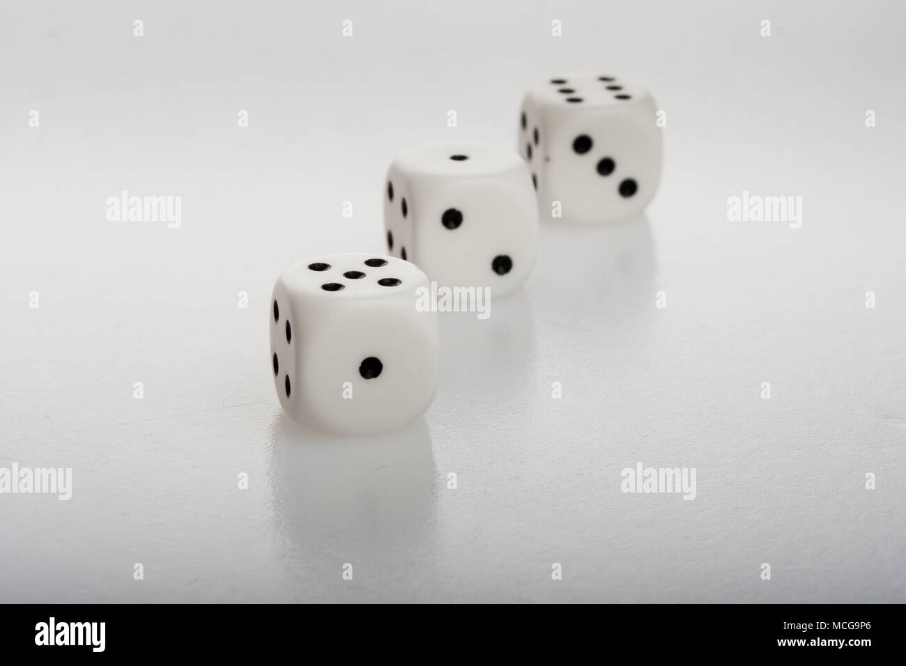 white dice 1 2 3 symbol ascending with black numbers Stock Photo - Alamy