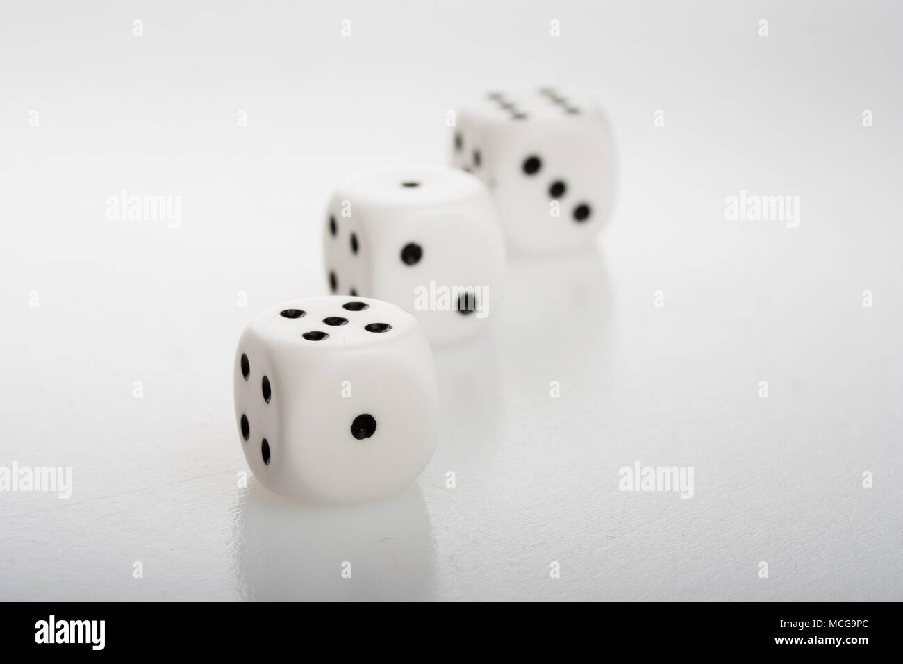 white dice 1 2 3 symbol ascending with black numbers Stock Photo - Alamy