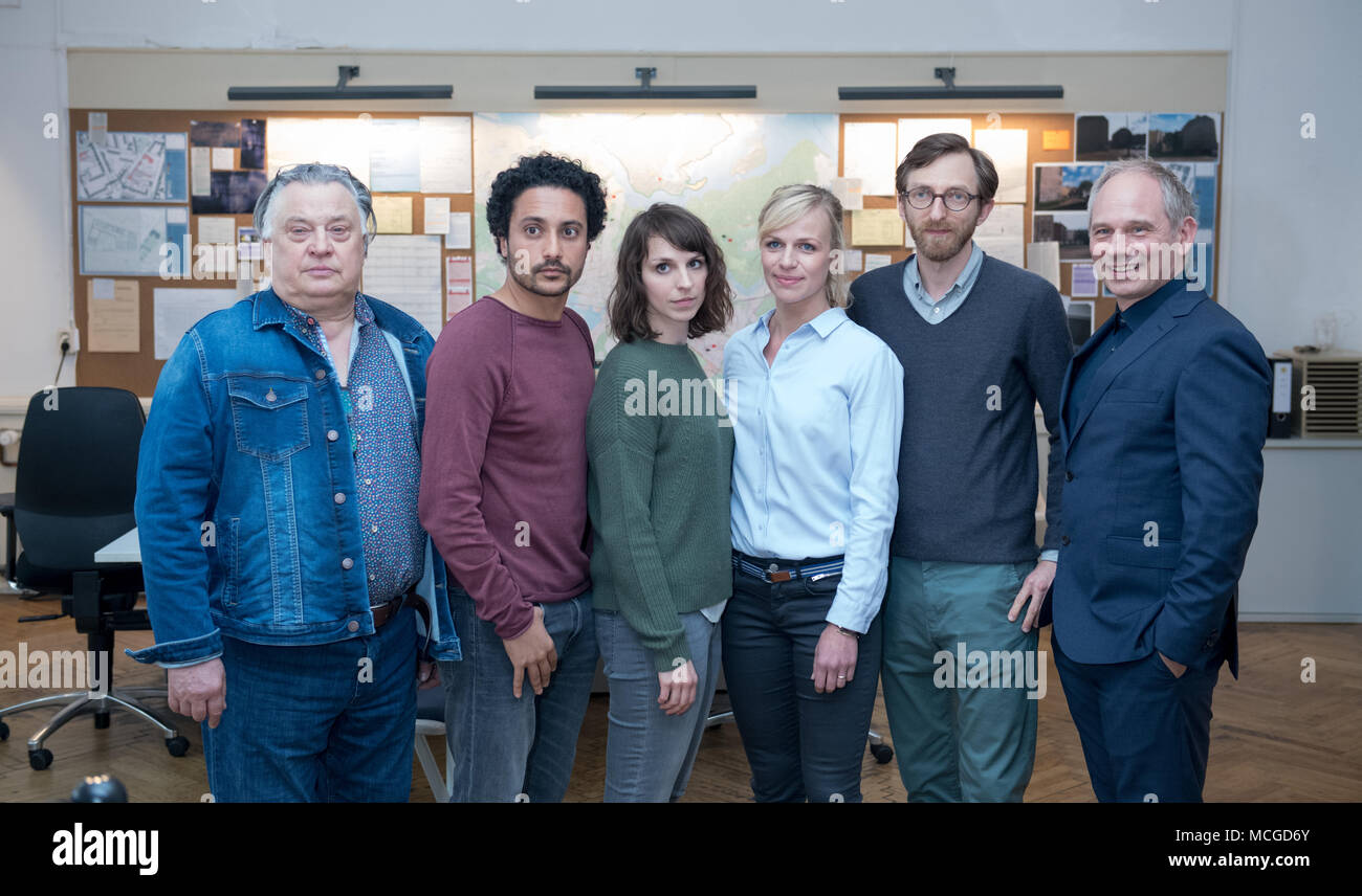 16 April 2018, Germany, Potsdam: Photo session at the set of "SOKO ...