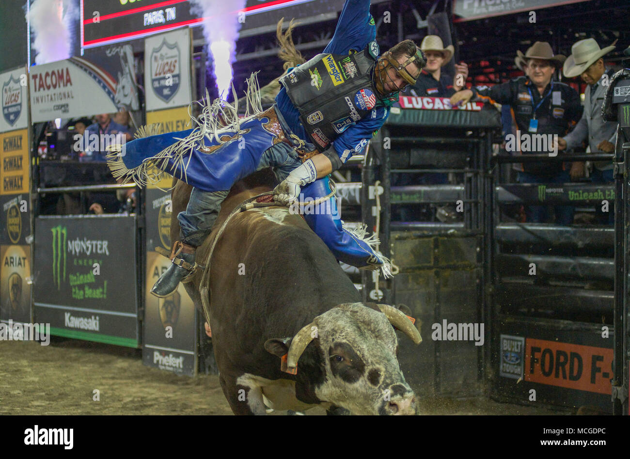 Cody nance professional bull rider hi-res stock photography and images ...
