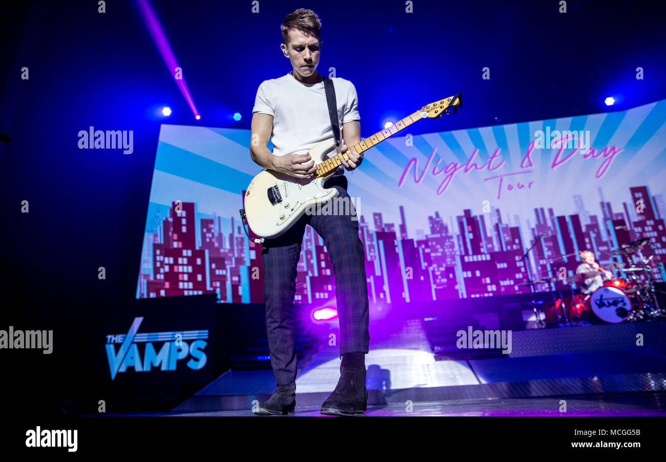 The vamps band hi-res stock photography and images - Alamy