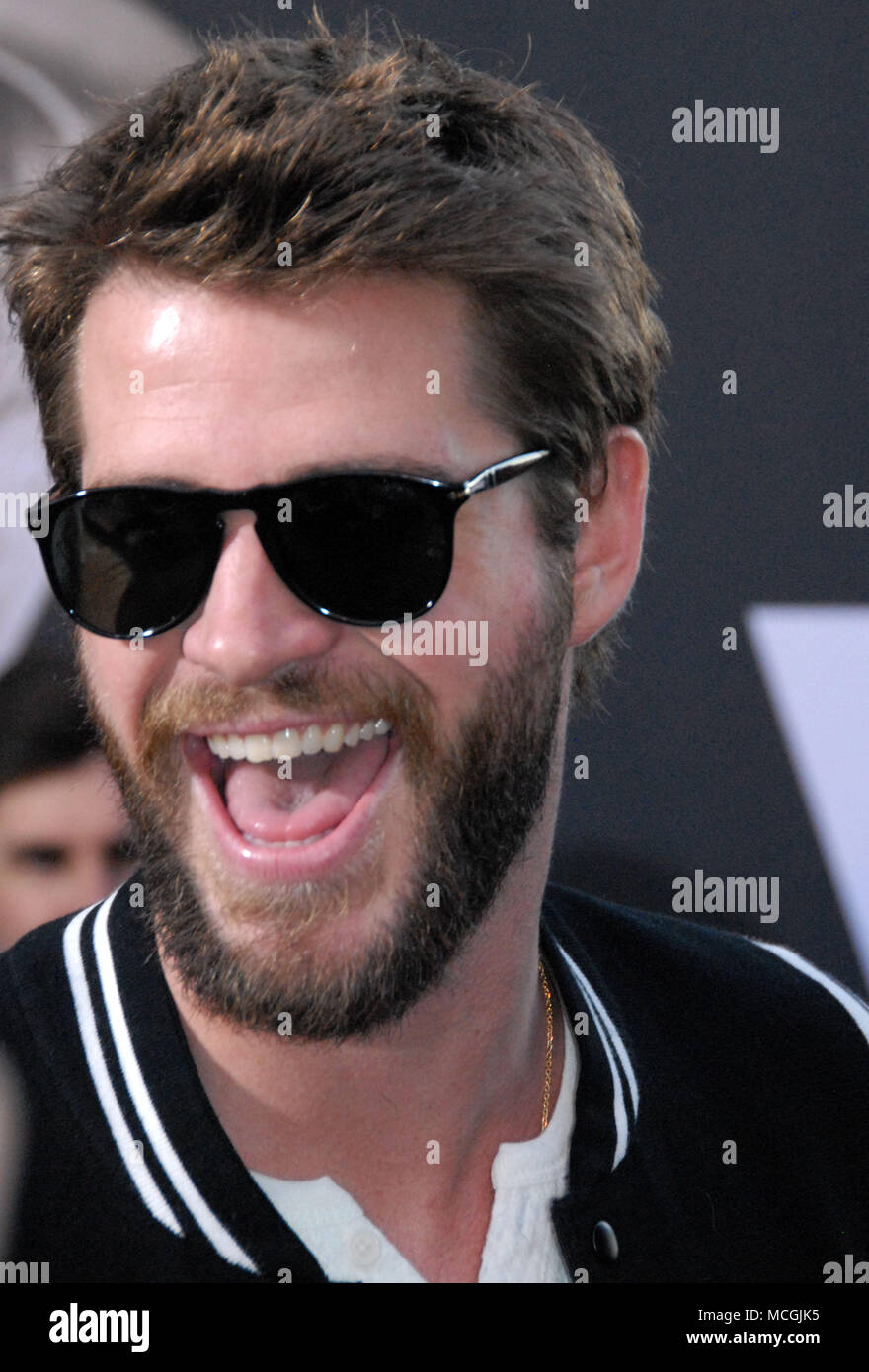 LOS ANGELES, CA - APRIL 16: Actor Liam Hemsworth attends the Los ...