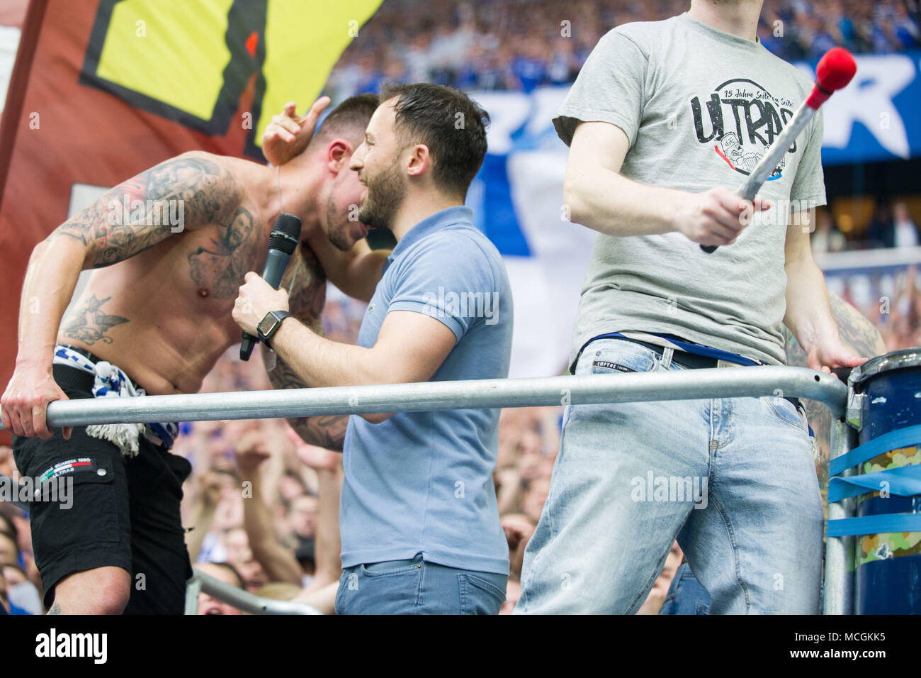 Gelsenkirchen, Deutschland. 15th Apr, 2018. Domenico TEDESCO (mi ...