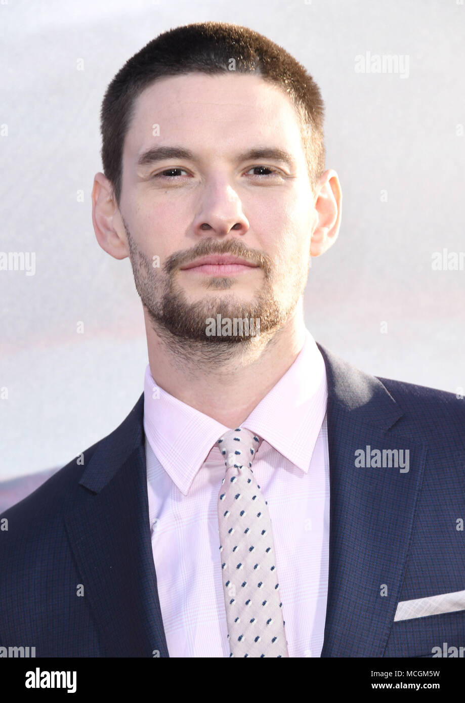 Ben barnes westworld hi-res stock photography and images - Alamy