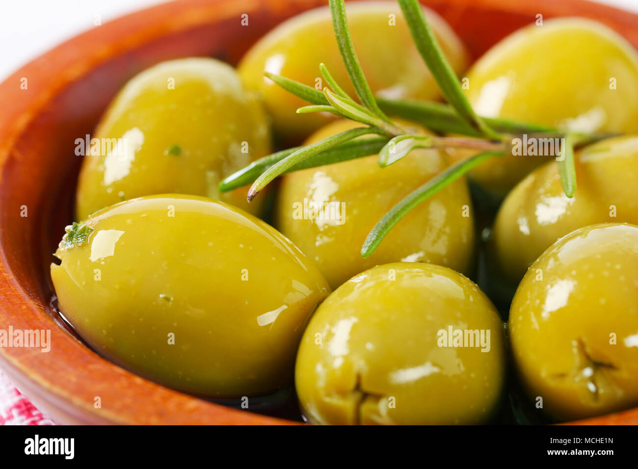 Pile fresh green olives hi-res stock photography and images - Alamy