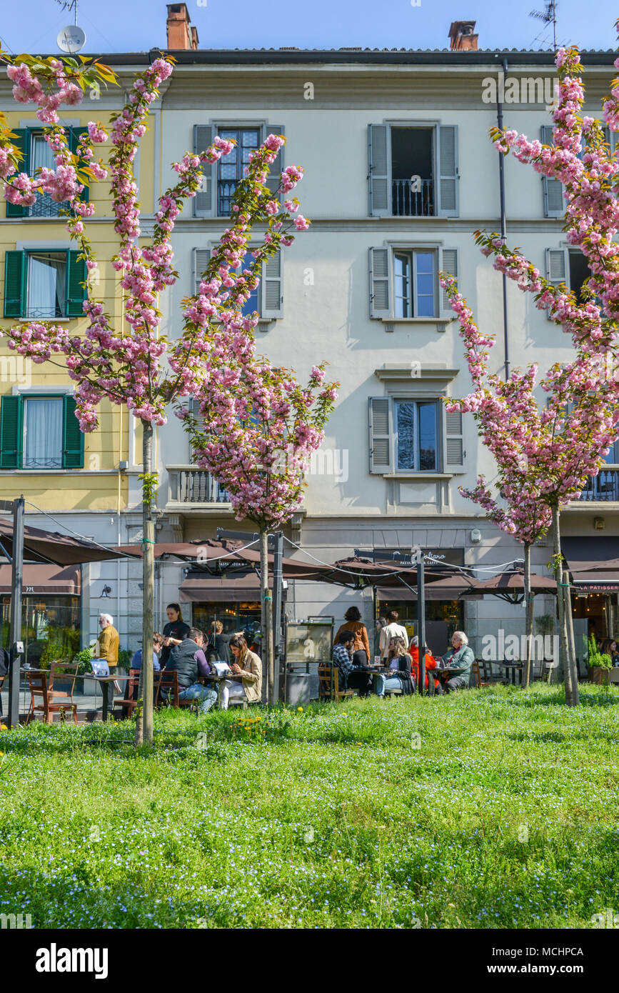 Cafe milano hi-res stock photography and images - Alamy