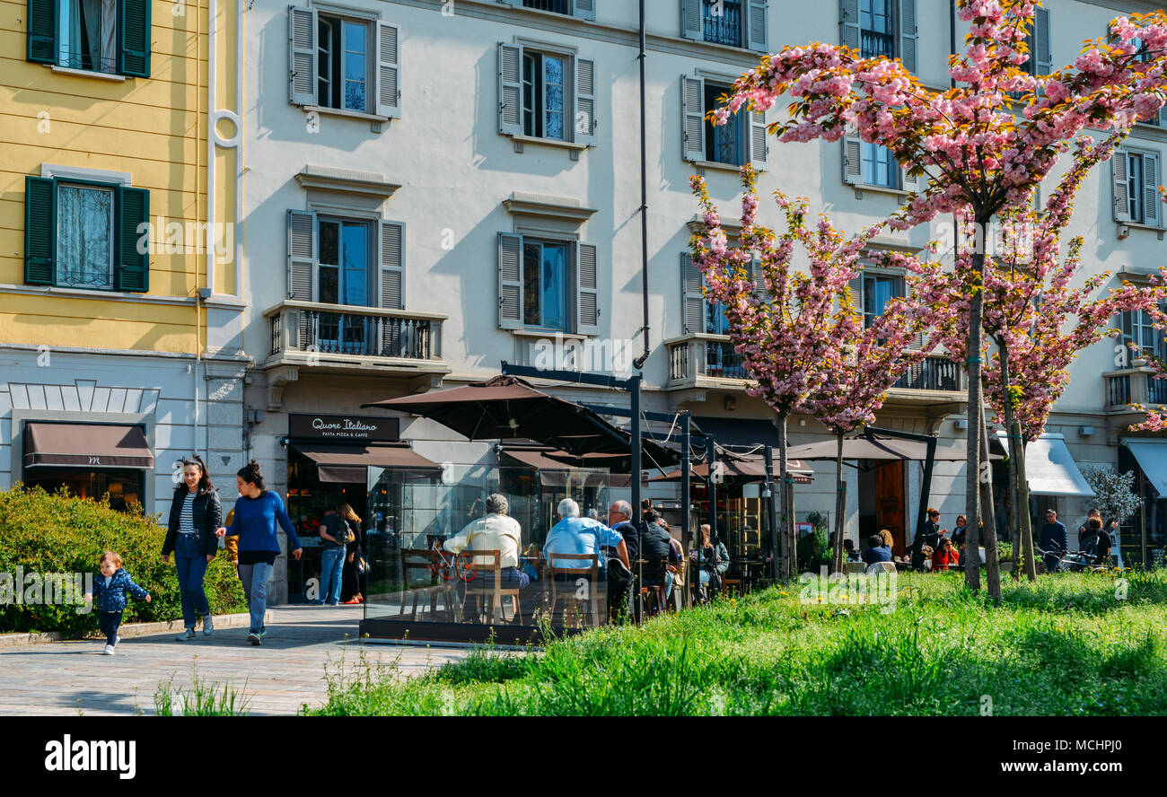 Cafe milano hi-res stock photography and images - Alamy