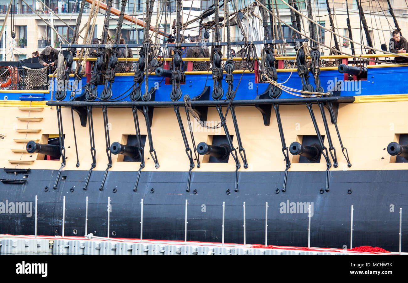Frigate l'Hermione in Vieux-Port Gun deck Stock Photo - Alamy