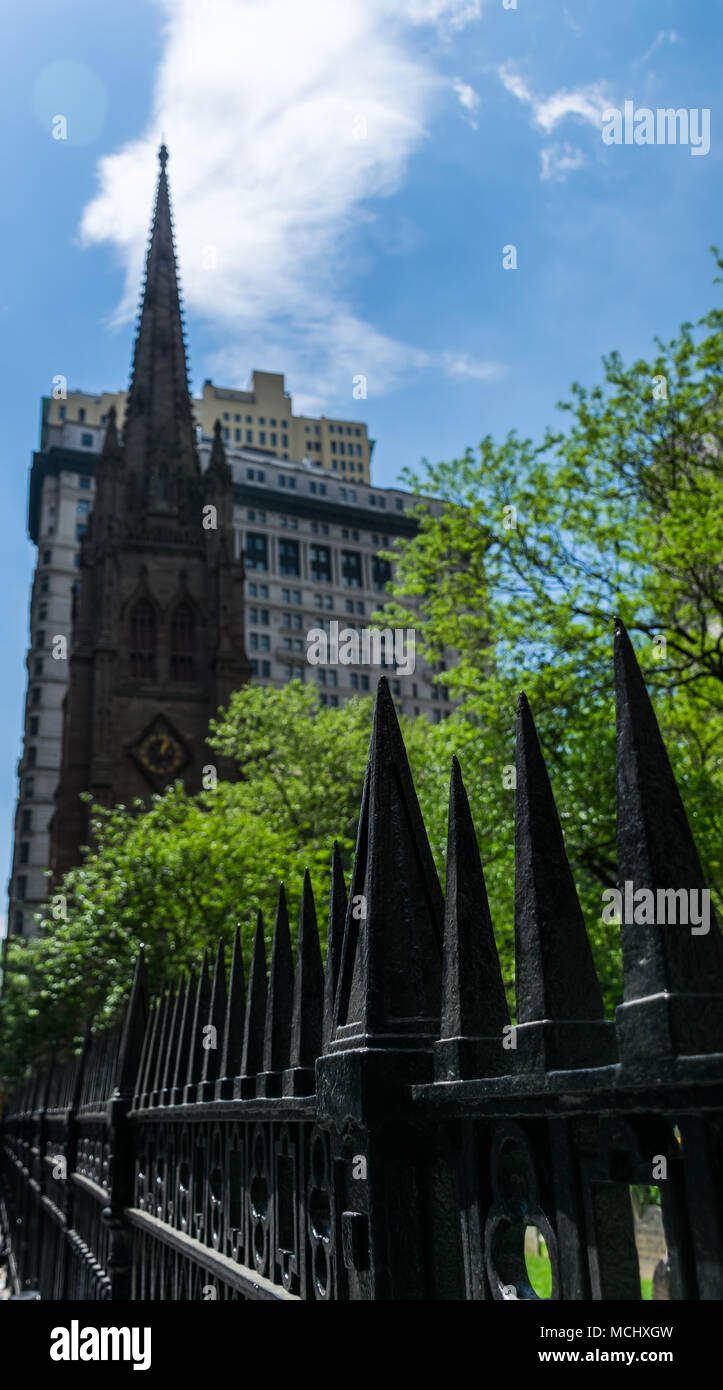 New York City Trinity Church Gothic Architecture Stock Photo - Alamy