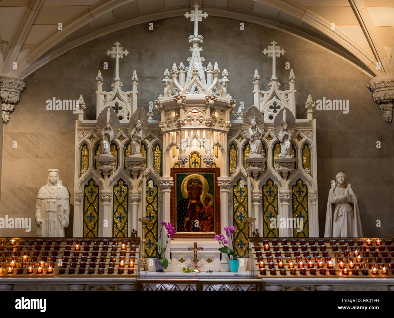 New York City Saint Patrick's Cathedral Side Altar Stock Photo - Alamy