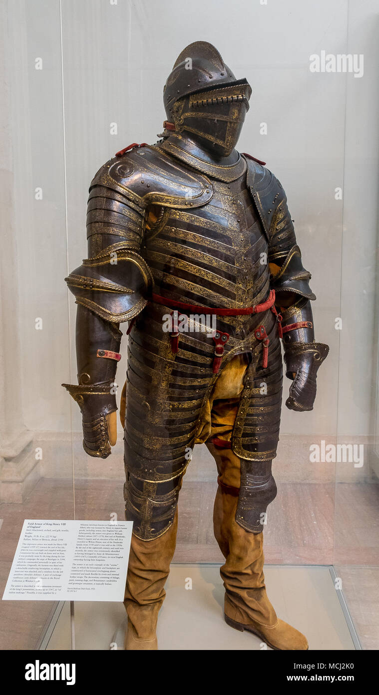 New York City The Met - Henry VIII Armor Stock Photo - Alamy