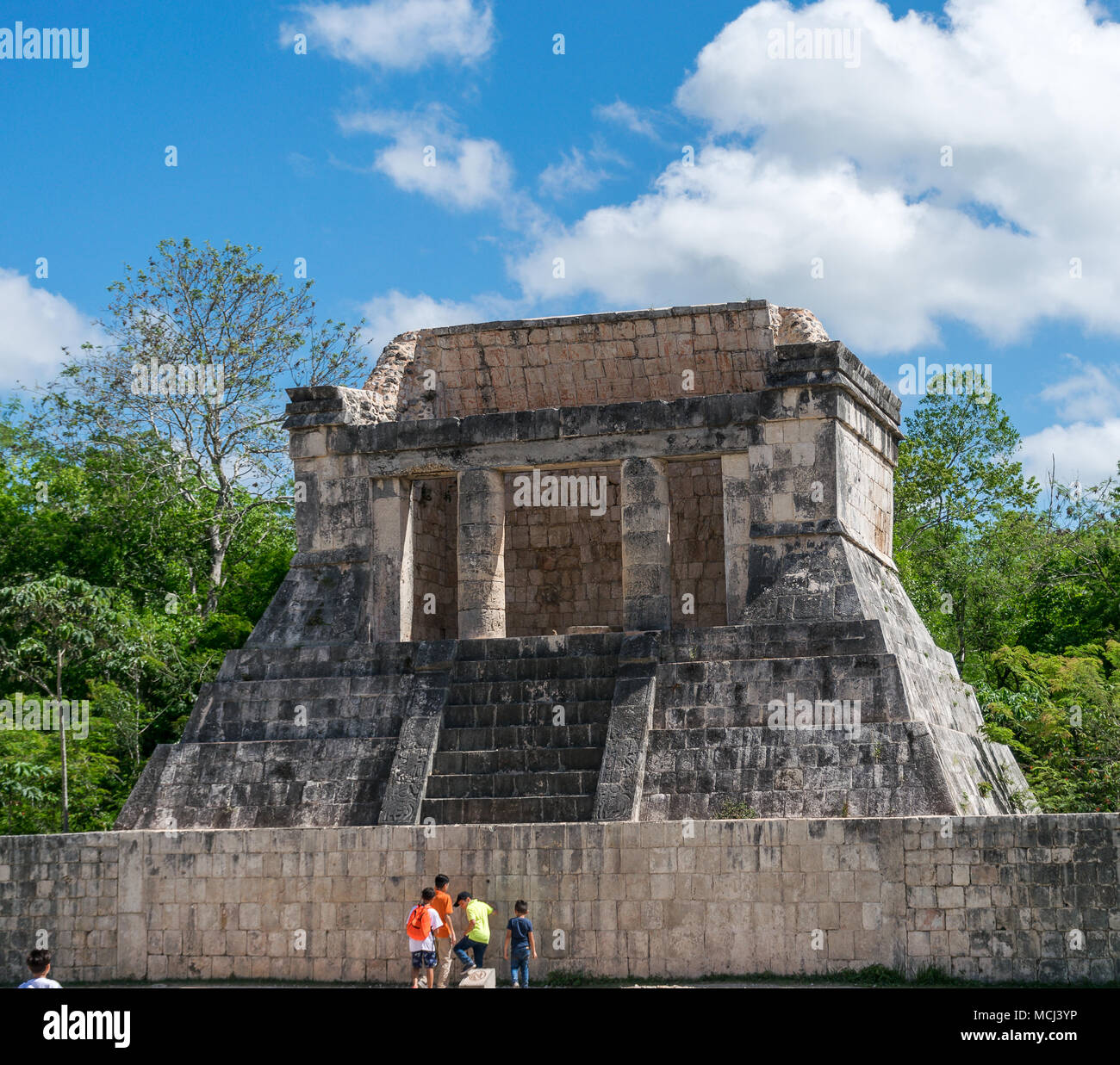 Temple of the Bearded Man in Chichen Itza, Mexico Stock Photo - Alamy