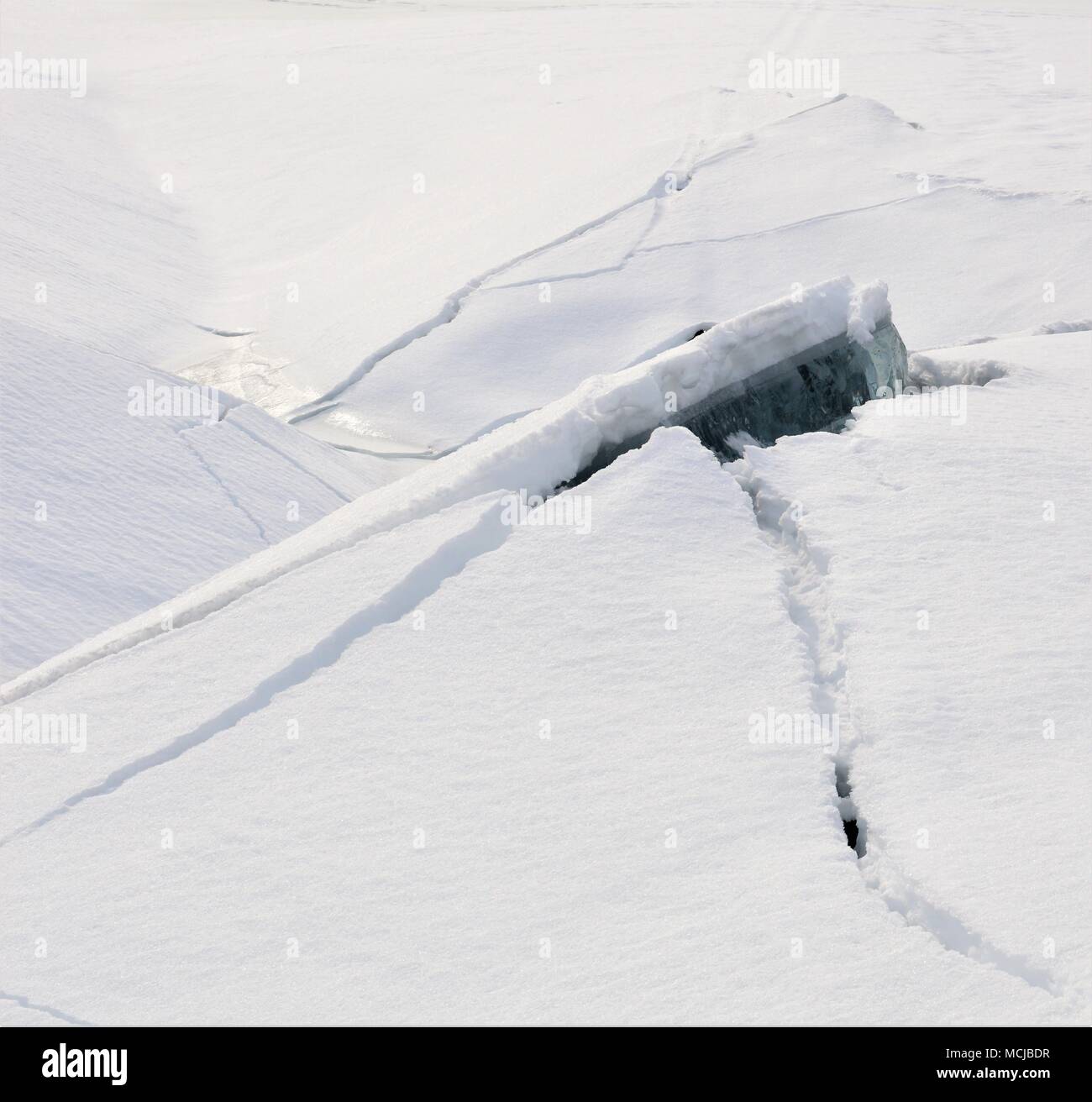 Alaska ice cracking hi-res stock photography and images - Alamy