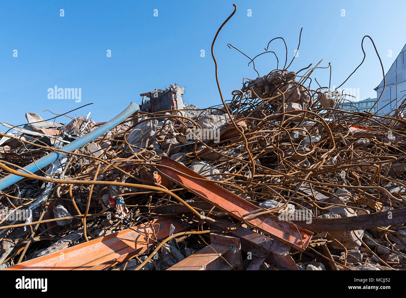 Construction rubble, metal separation during demolition of a building ...