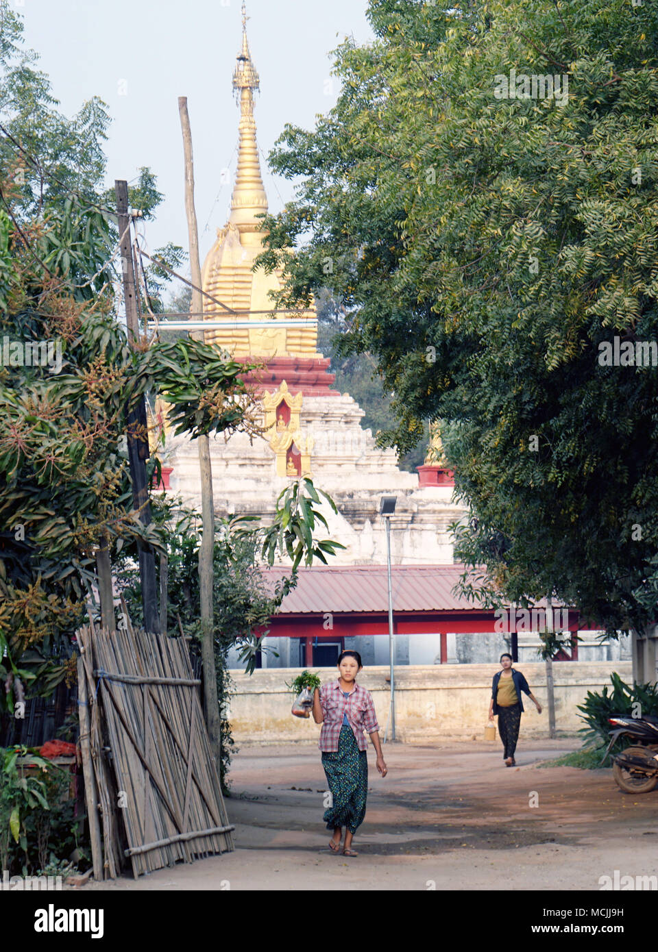 Myanmar village bagan village hi-res stock photography and images - Alamy