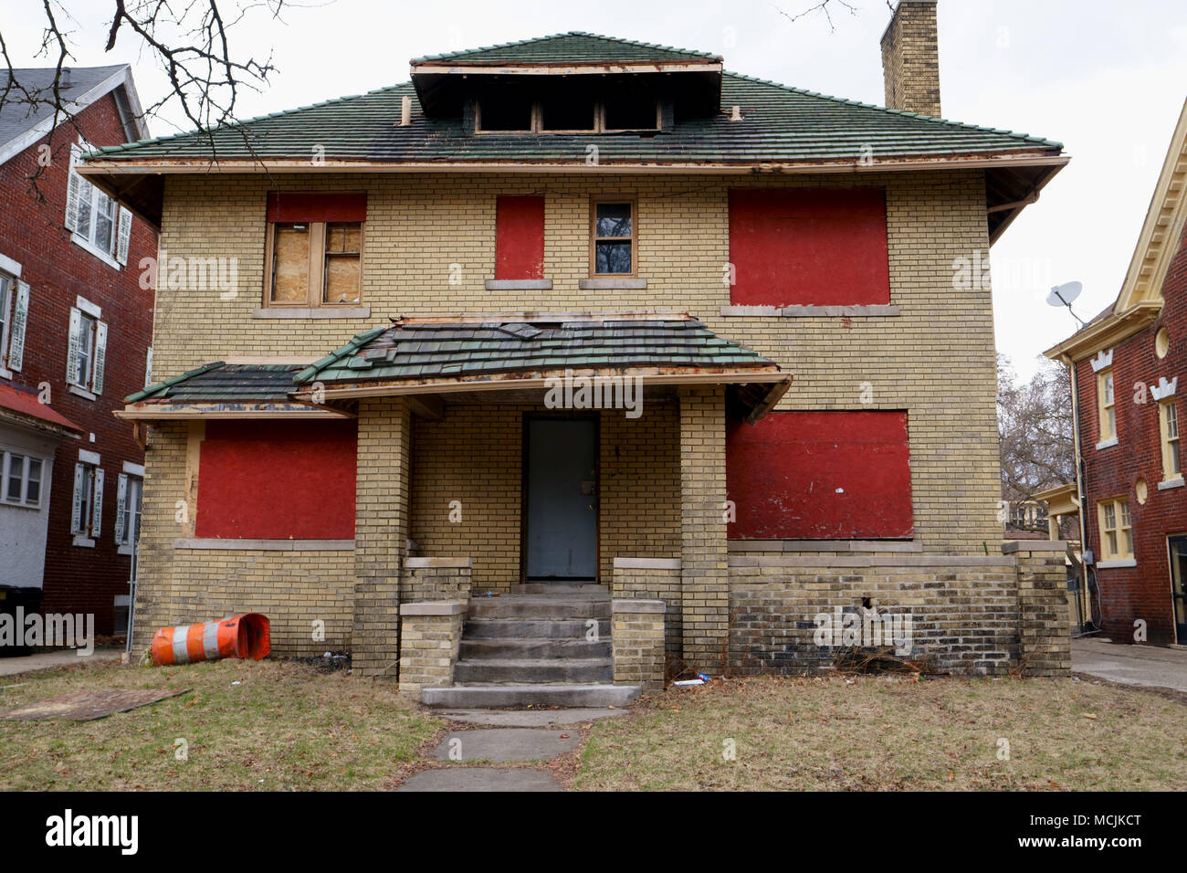 Detroit michigan dirty hi-res stock photography and images - Alamy