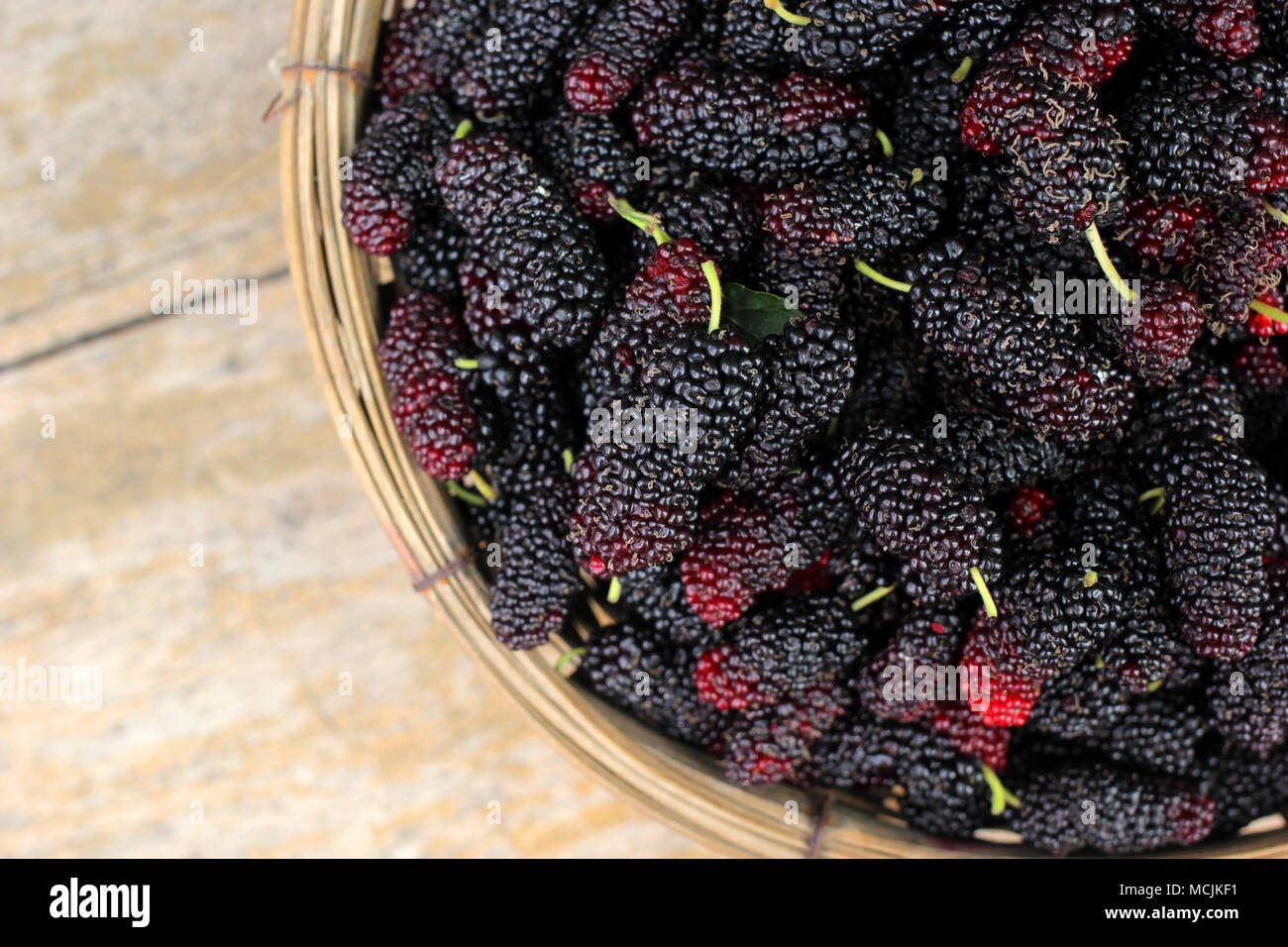 Mulberry leaf basket hi-res stock photography and images - Alamy