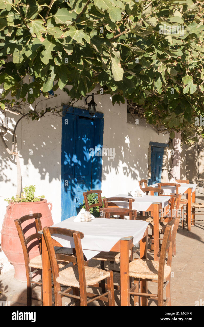 Table door hi-res stock photography and images - Alamy