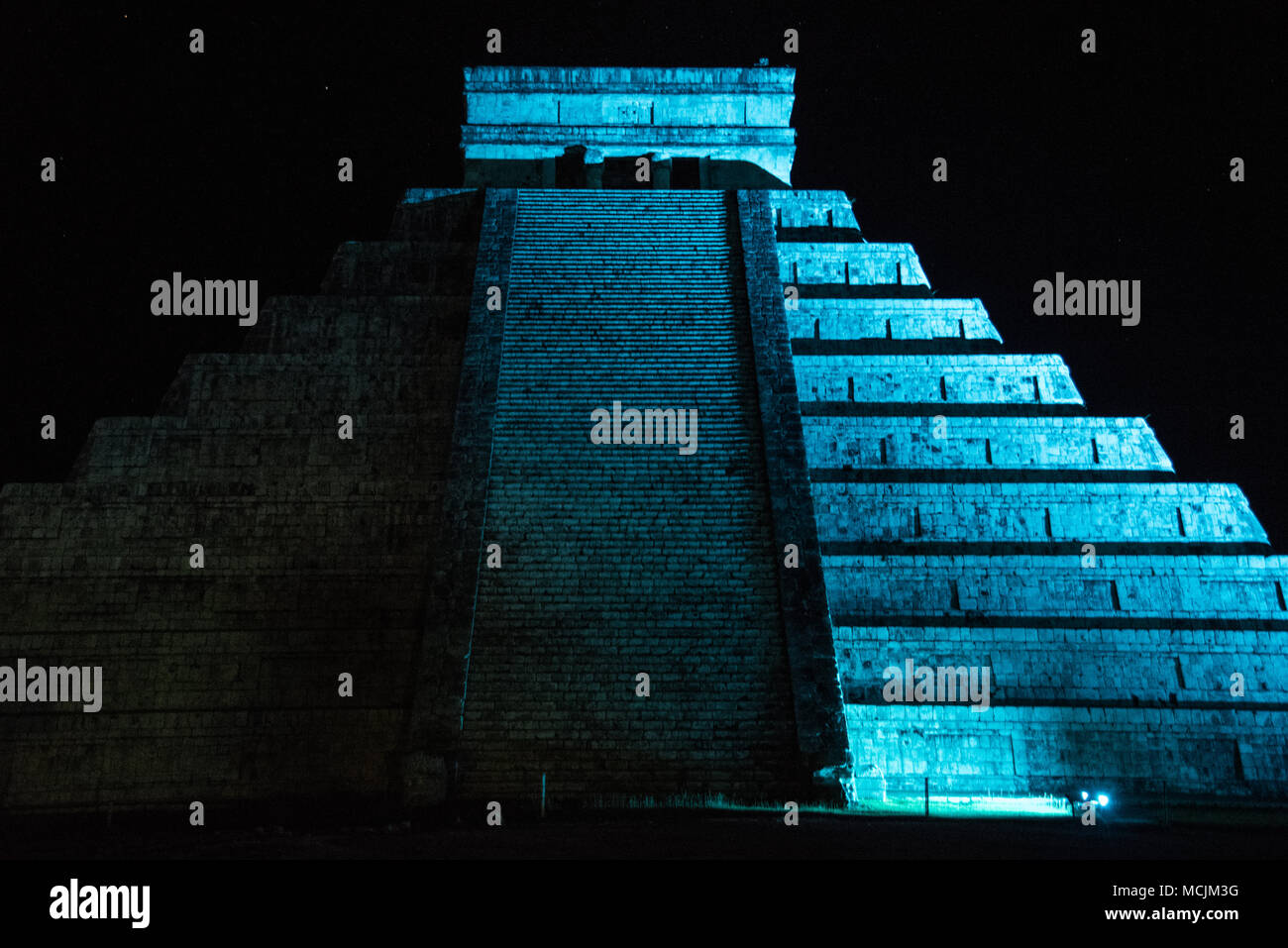 Chichen Itza ruins Stock Photo - Alamy