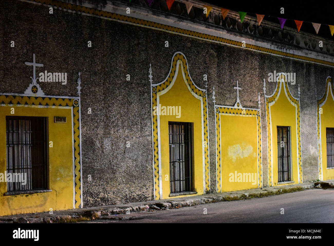 Traditional Mexican House Stock Photo - Alamy