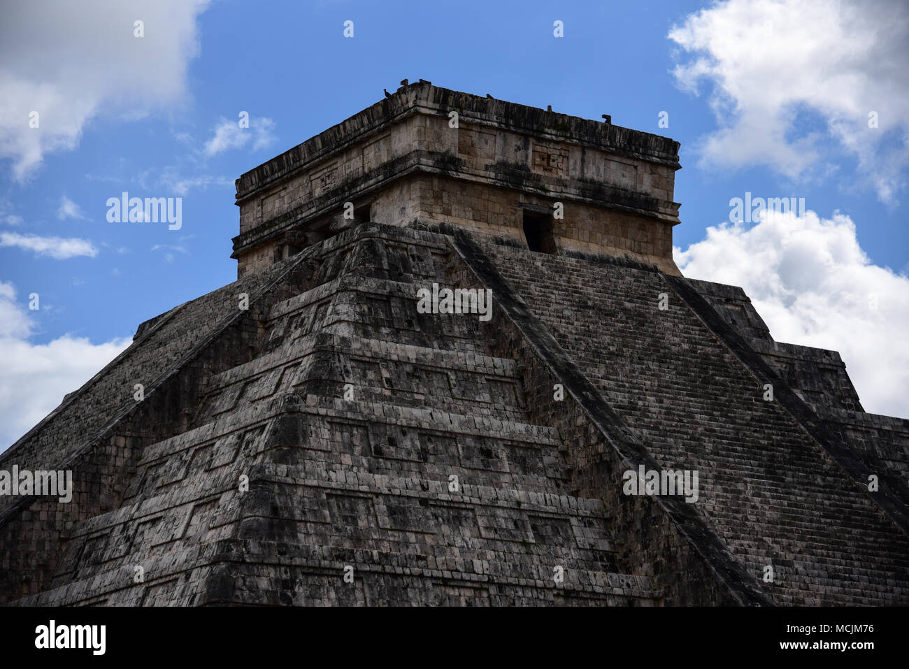 Chichen Itza ruins Stock Photo - Alamy