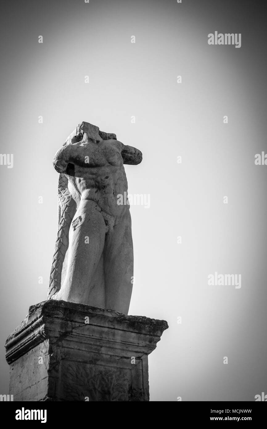 Colossal statue at Palatial Palace, Athens, Greece Stock Photo - Alamy