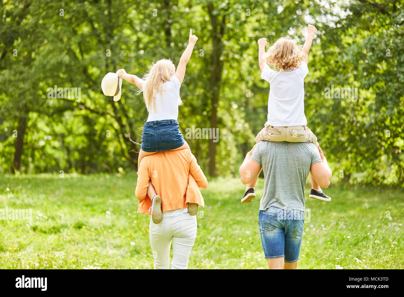 Hilarious nature hi-res stock photography and images - Alamy