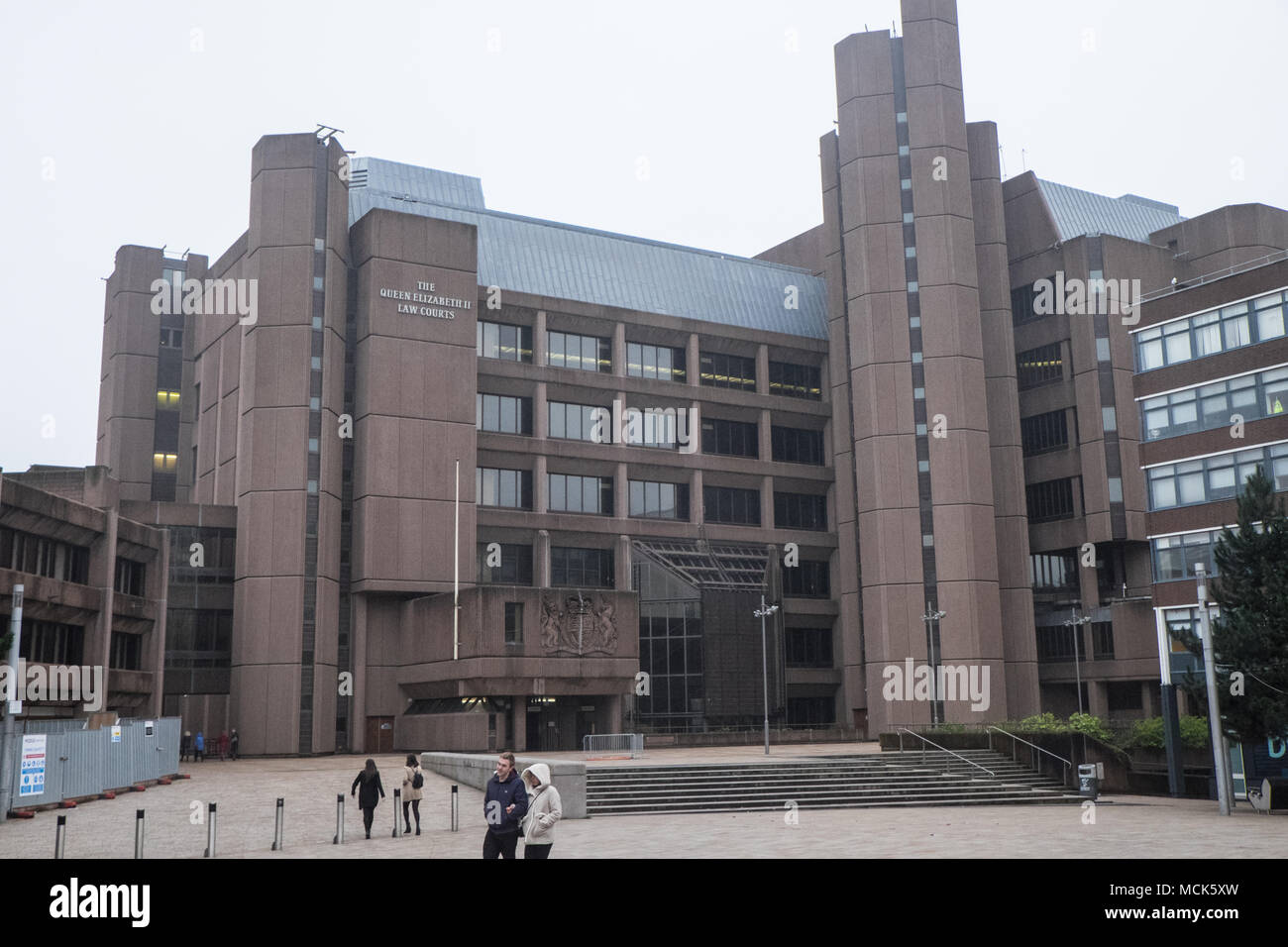 Liverpool crown court building hi-res stock photography and images - Alamy