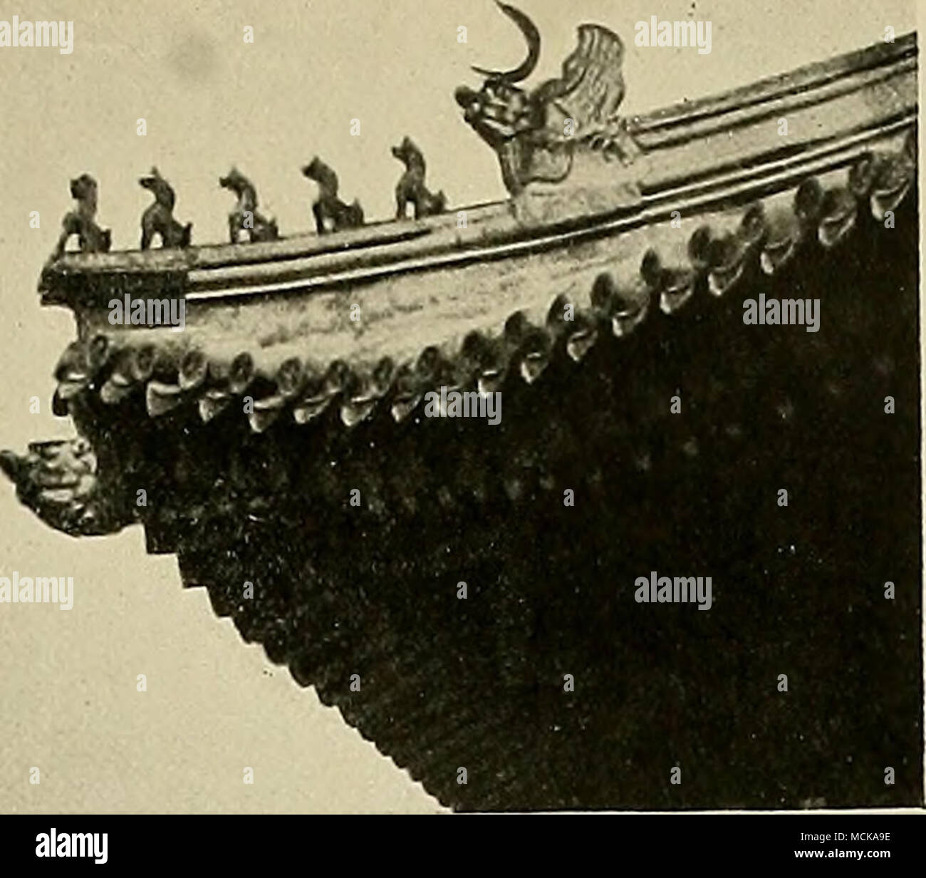 . WOODEN LION, PEKING LION FIGURES GUARDING A CORNER OF PAVILION-ROOF ...