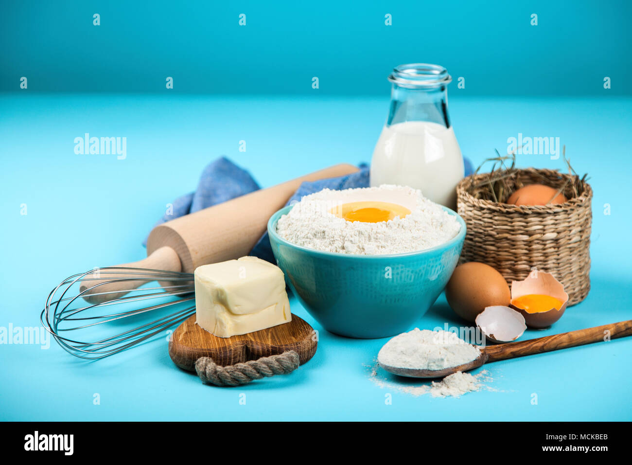 Basic baking ingredients Stock Photo - Alamy