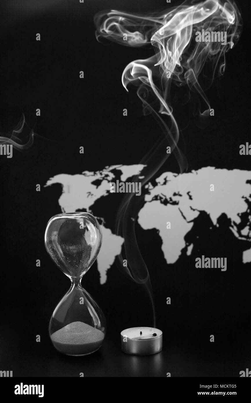 Burnt map hi-res stock photography and images - Alamy