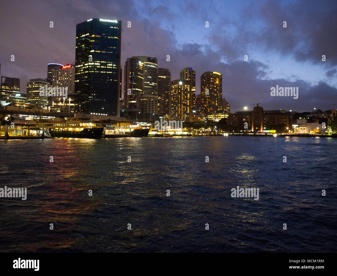 Night time lights hi-res stock photography and images - Alamy